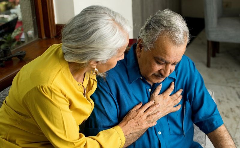 Emergency Physicians Explain How to Recognize Signs of a Heart Attack